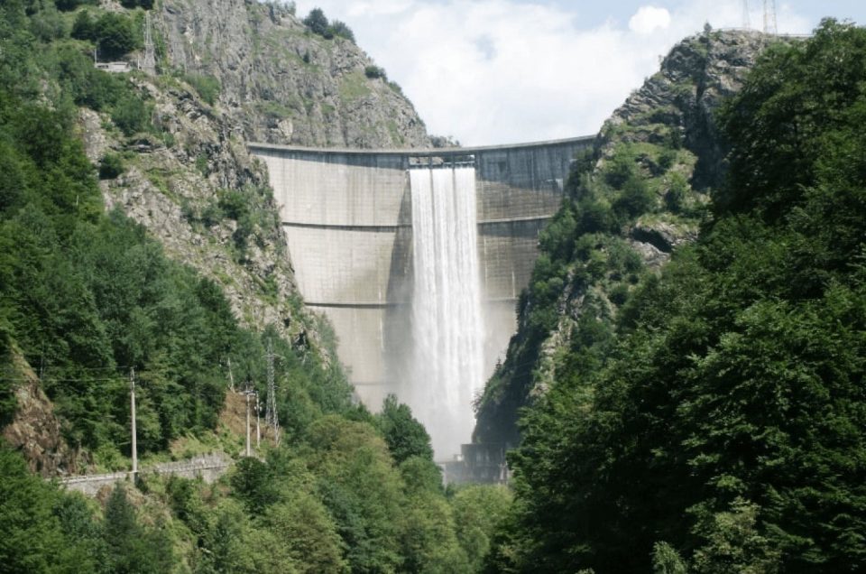Excursie de 1 zi - Barajul Vidradru - Travel MAG